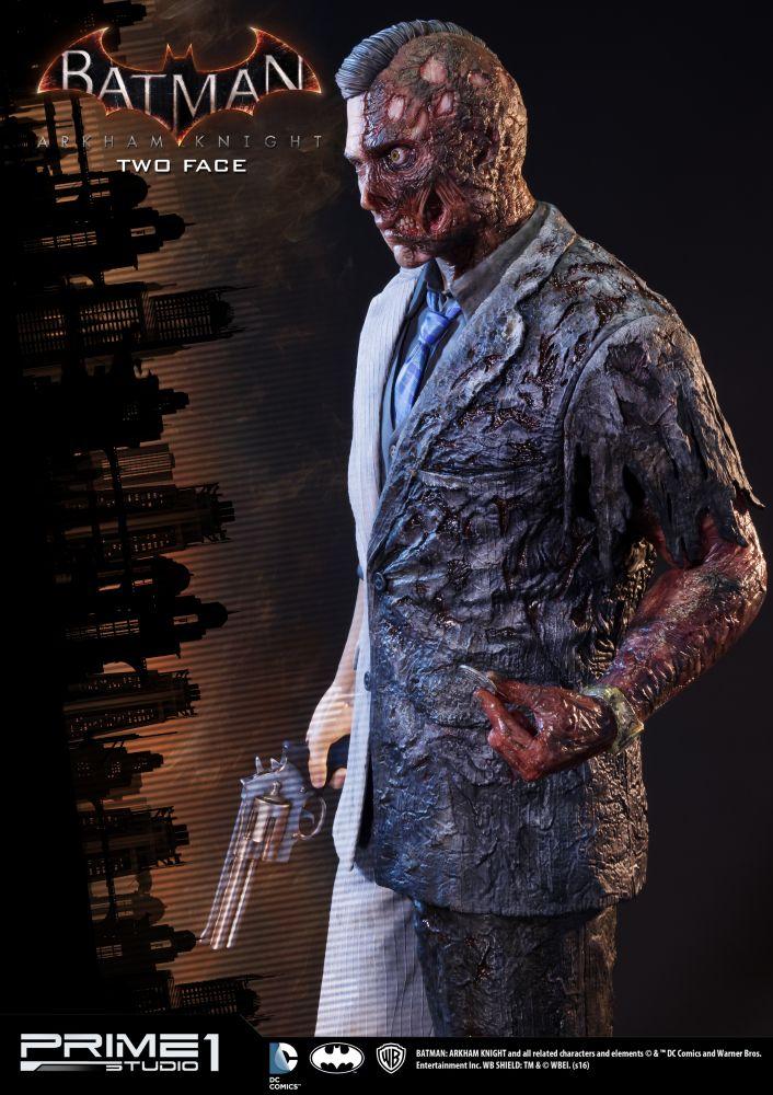 Museum Masterline Batman: Arkham Knight TwoFace | | Prime 1 Studio