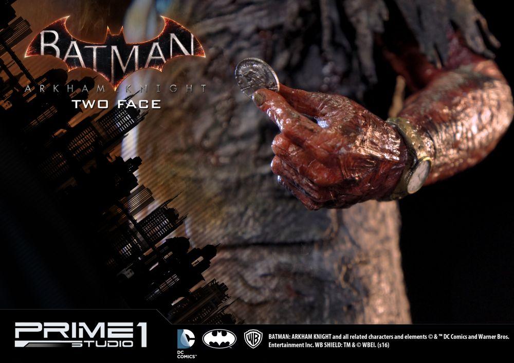 Museum Masterline Batman: Arkham Knight TwoFace | | Prime 1 Studio
